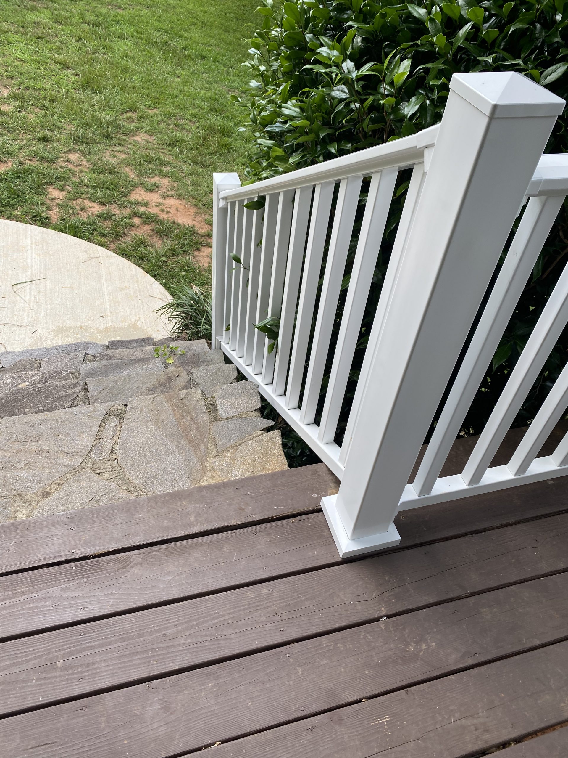 Vinyl Handrails - Vinyl Services, Inc.